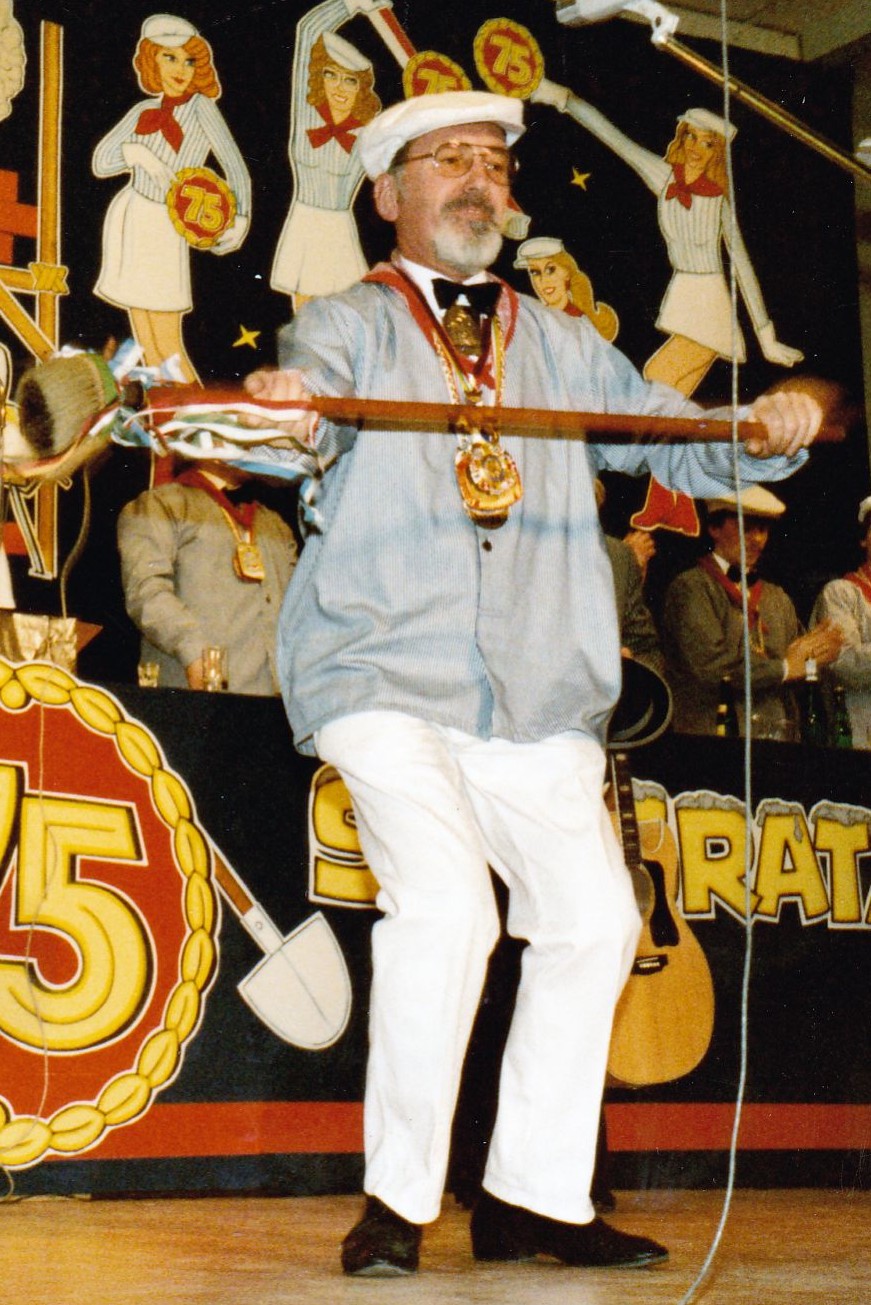 Was für ein närrisches Jubiläum: Paul Backert seit 6 x 11 Jahren ein ...